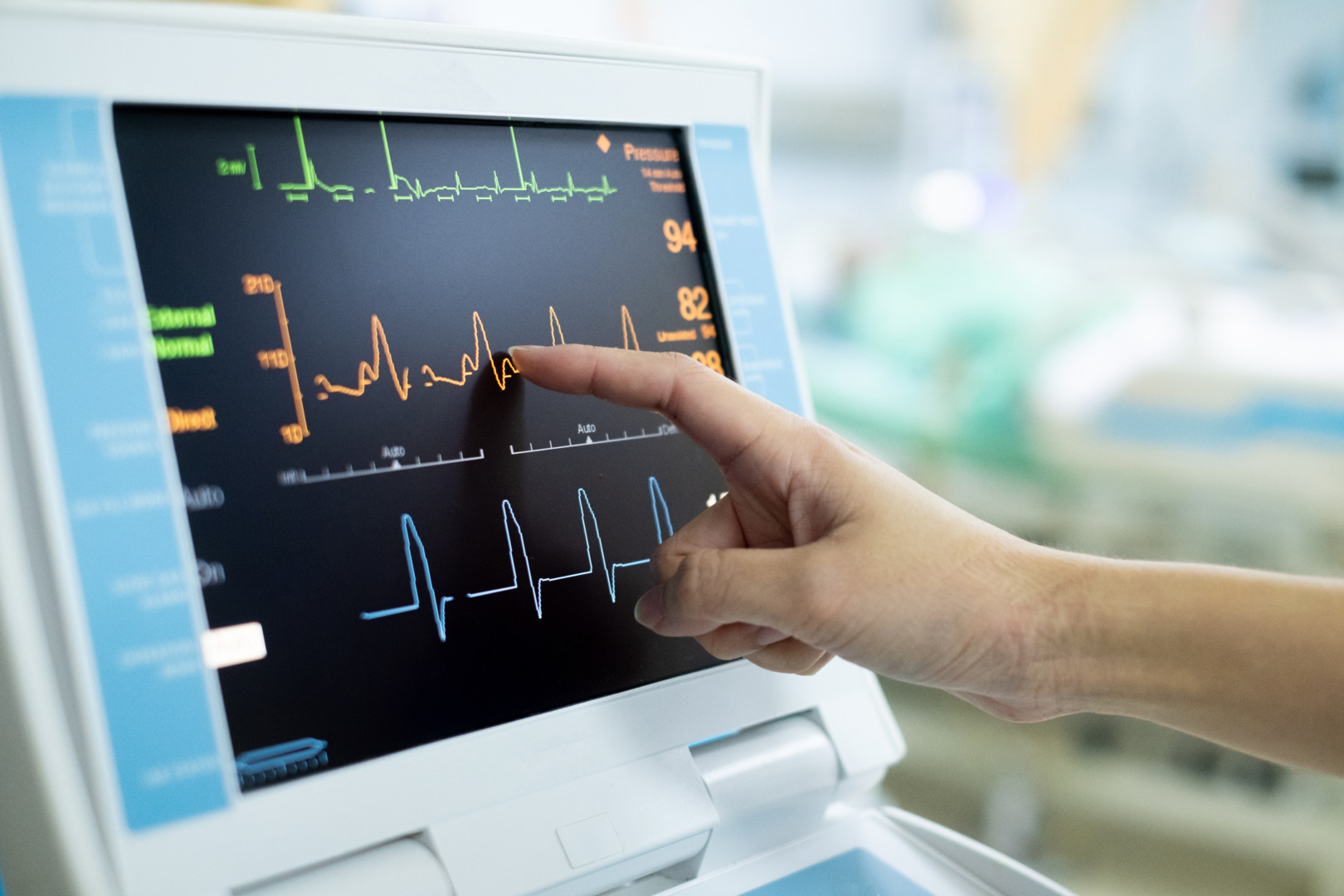 How telemedicine the execution of ECG with reports - Telemedicina