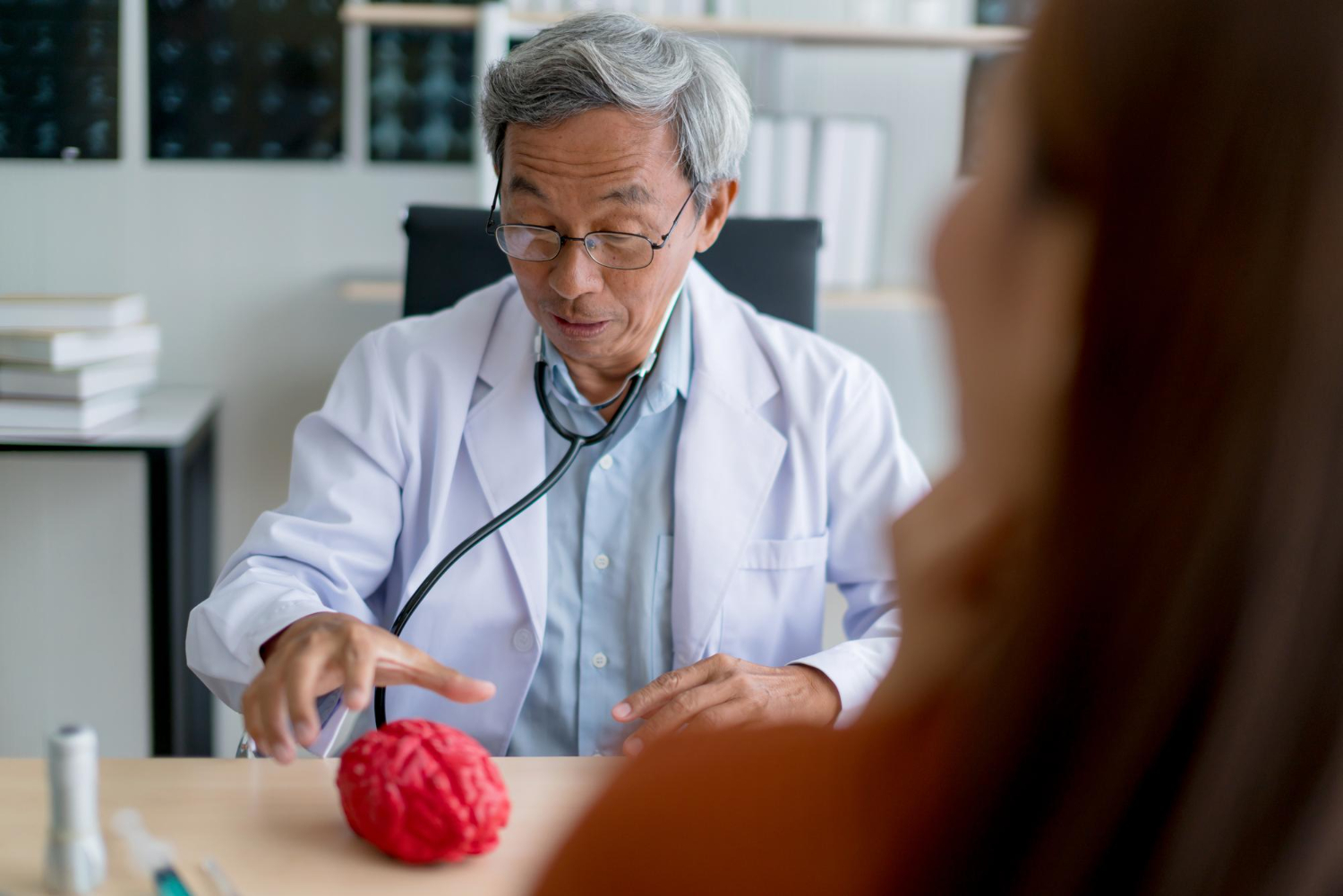 Isquemia cerebral: Sintomas e tratamentos – Portal Telemedicina